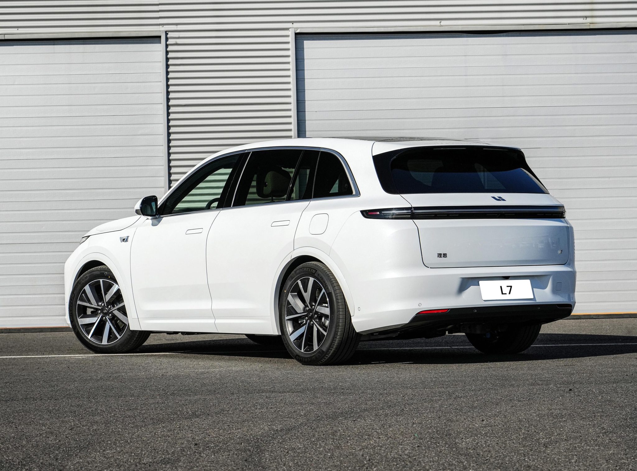 Product in 2024 Li Auto L7 Air Edition - Auto in China