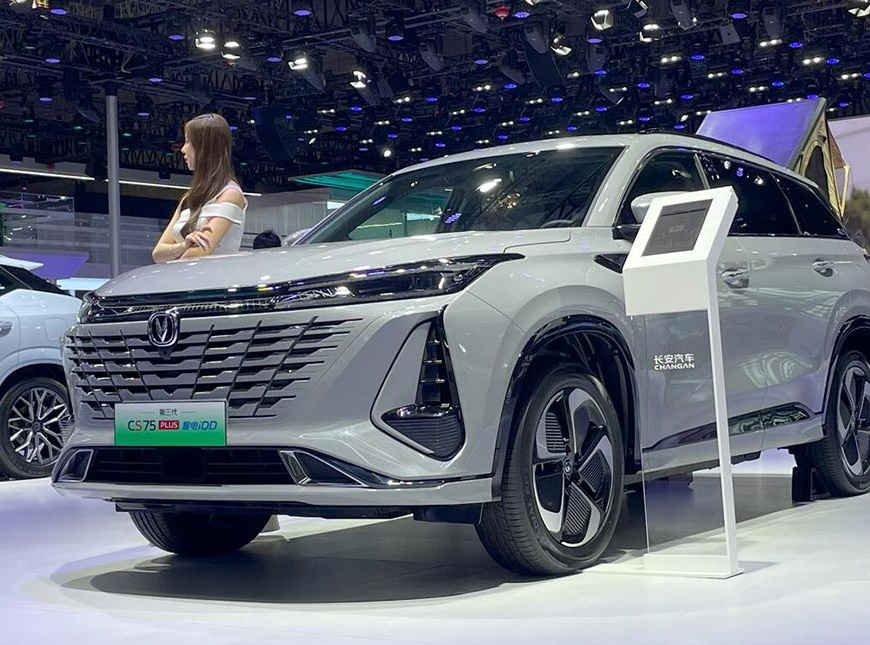 Changan bermitra dengan Baidu untuk mendirikan pusat data AI ...