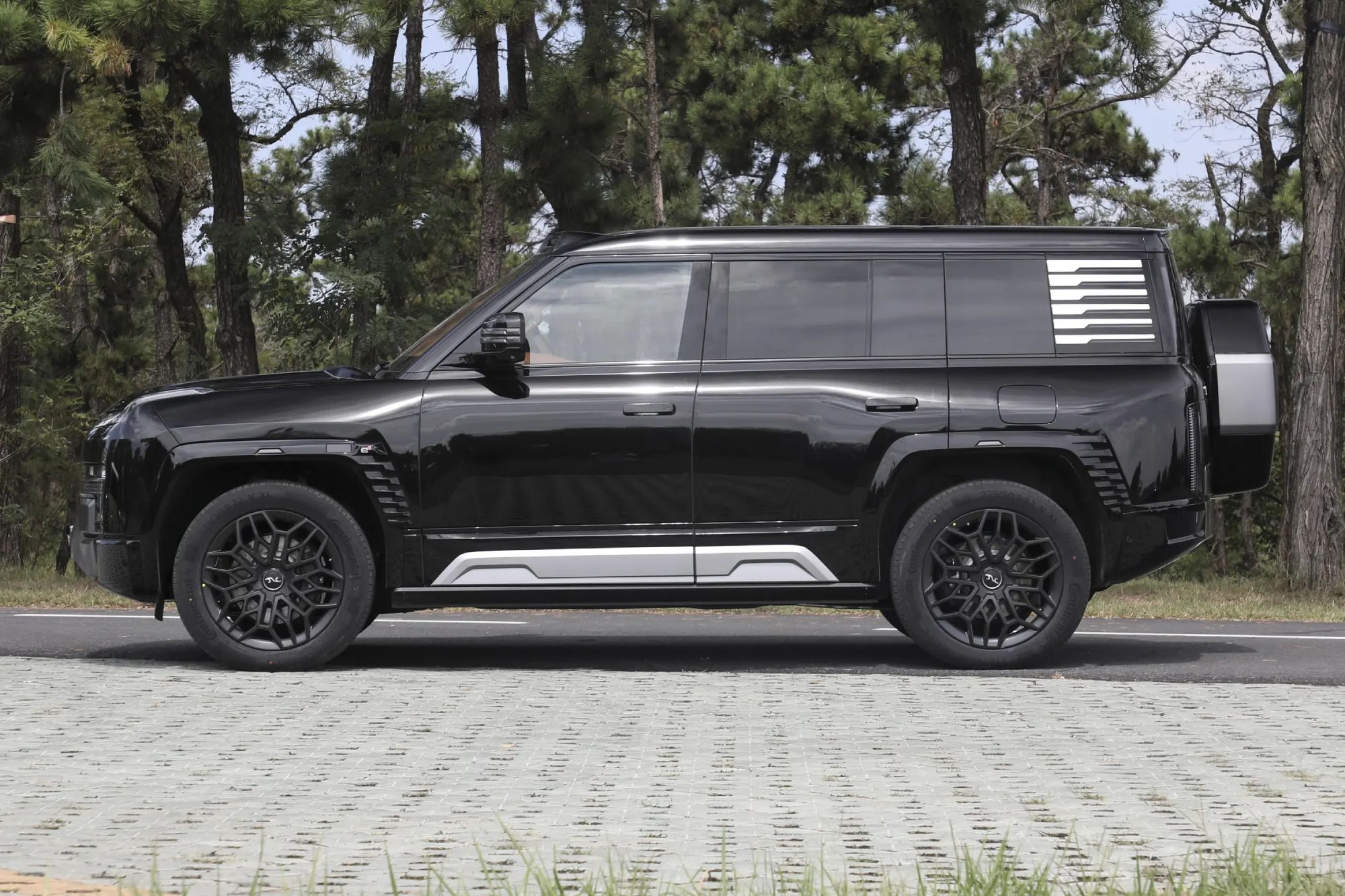 2024 Yangwang U8 Deluxe Edition - Auto di China