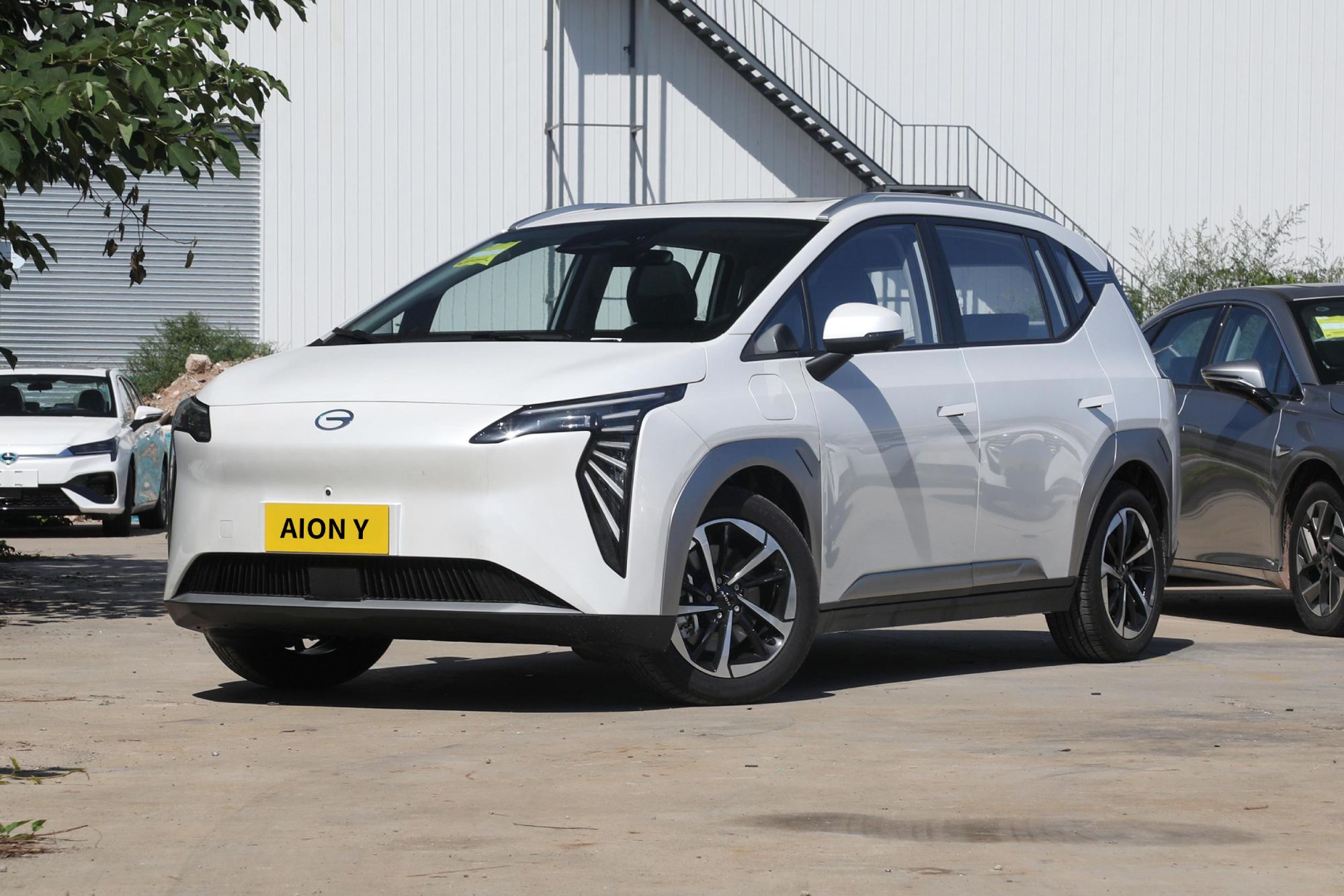 Production in 2024 AION Y Plus 80 610KM Support Export Trade in China ...