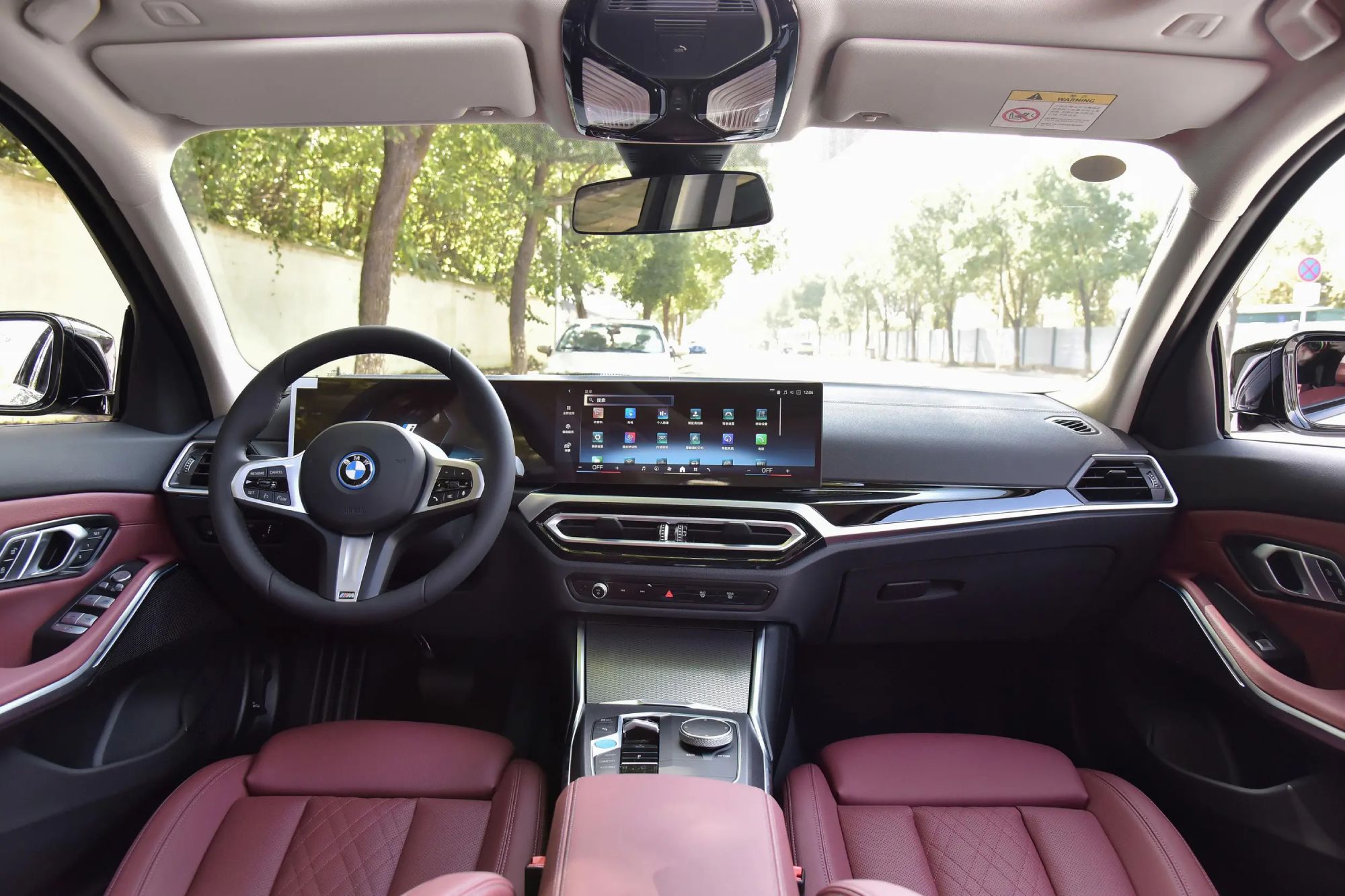 2024 BMW i3 Facelift eDrive 40 L Night Package 592KM - Auto in China