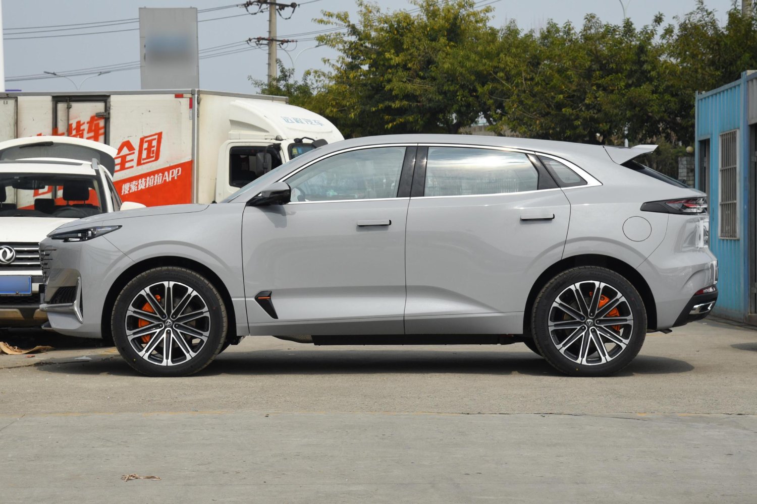 2024 Changan UNI-K 1.5T iDD SUV - Auto in China