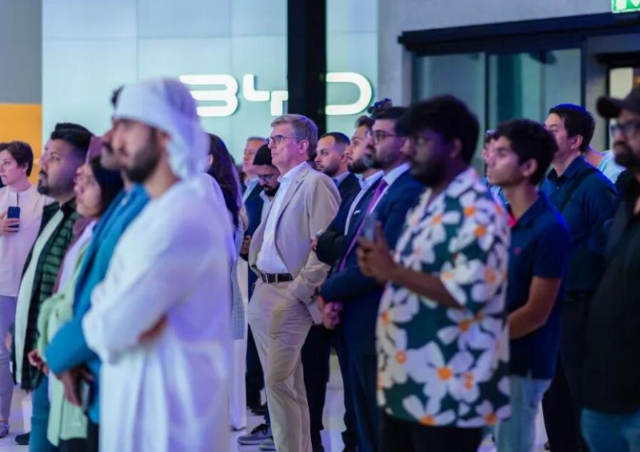 BYD memperkenalkan meterai, Lagu Plus, dan model Qin Plus di Emiriah ...