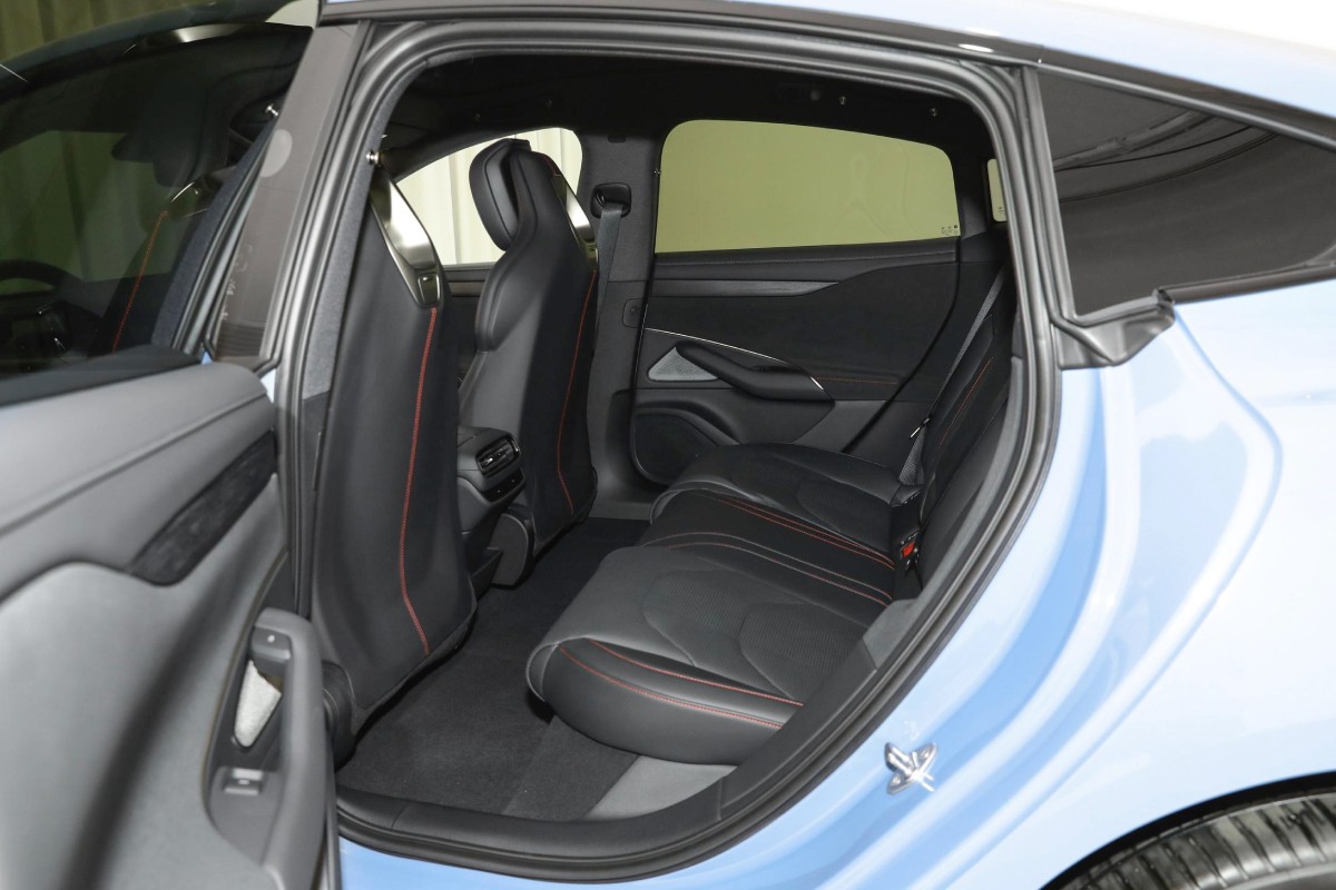 2024 Xiaomi SU7 Rear-Drive 700KM Long-Range Version - Auto in China