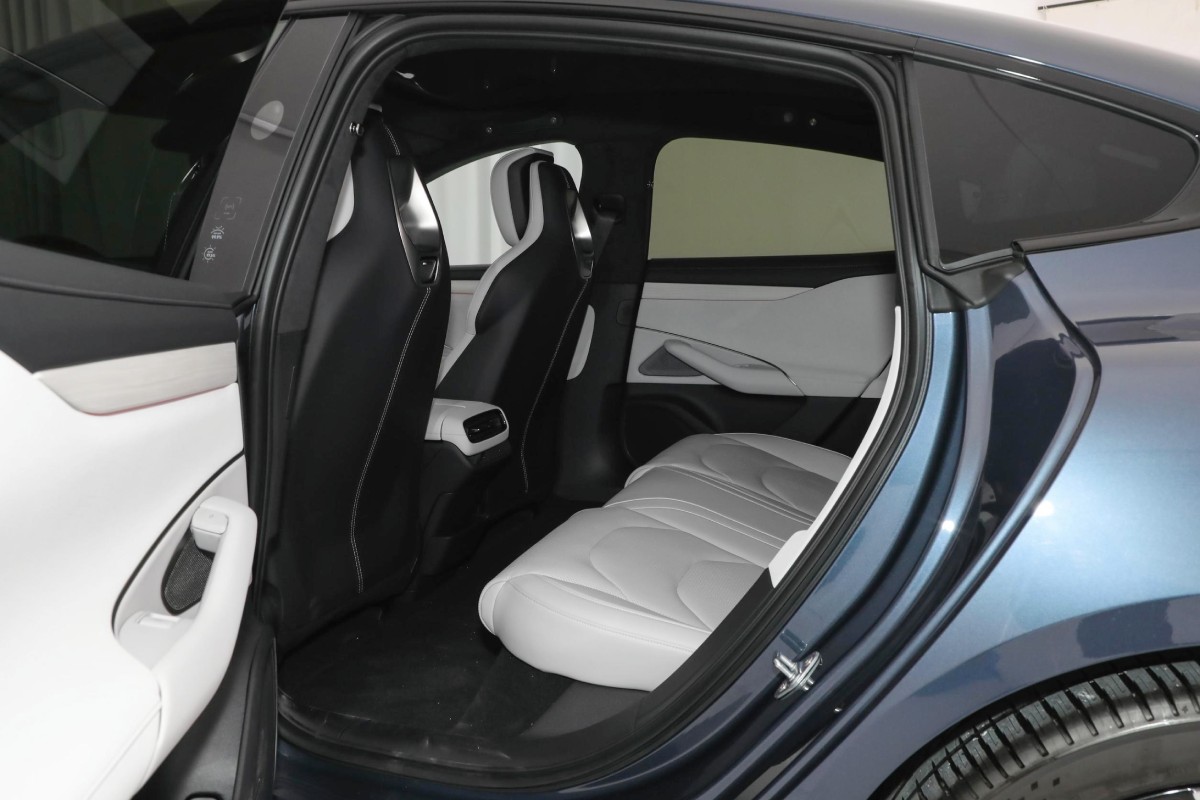 2024 Xiaomi SU7 Four-Wheel Drive Long Range Max Version - Auto in China