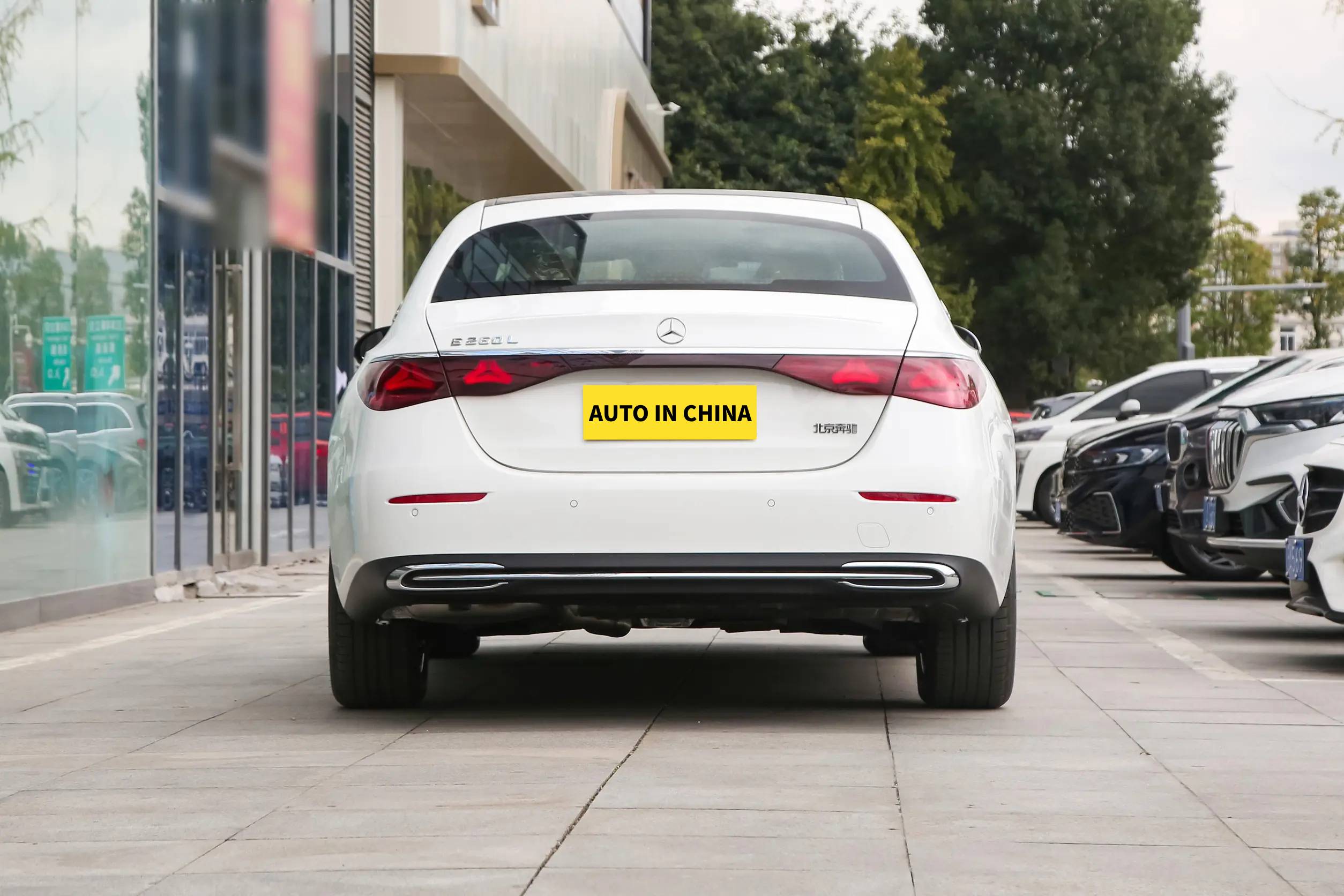 2025 Mercedes-Benz E260L 2.0T 204 hp L4 48V mild hybrid China Car Exporter - Auto in China