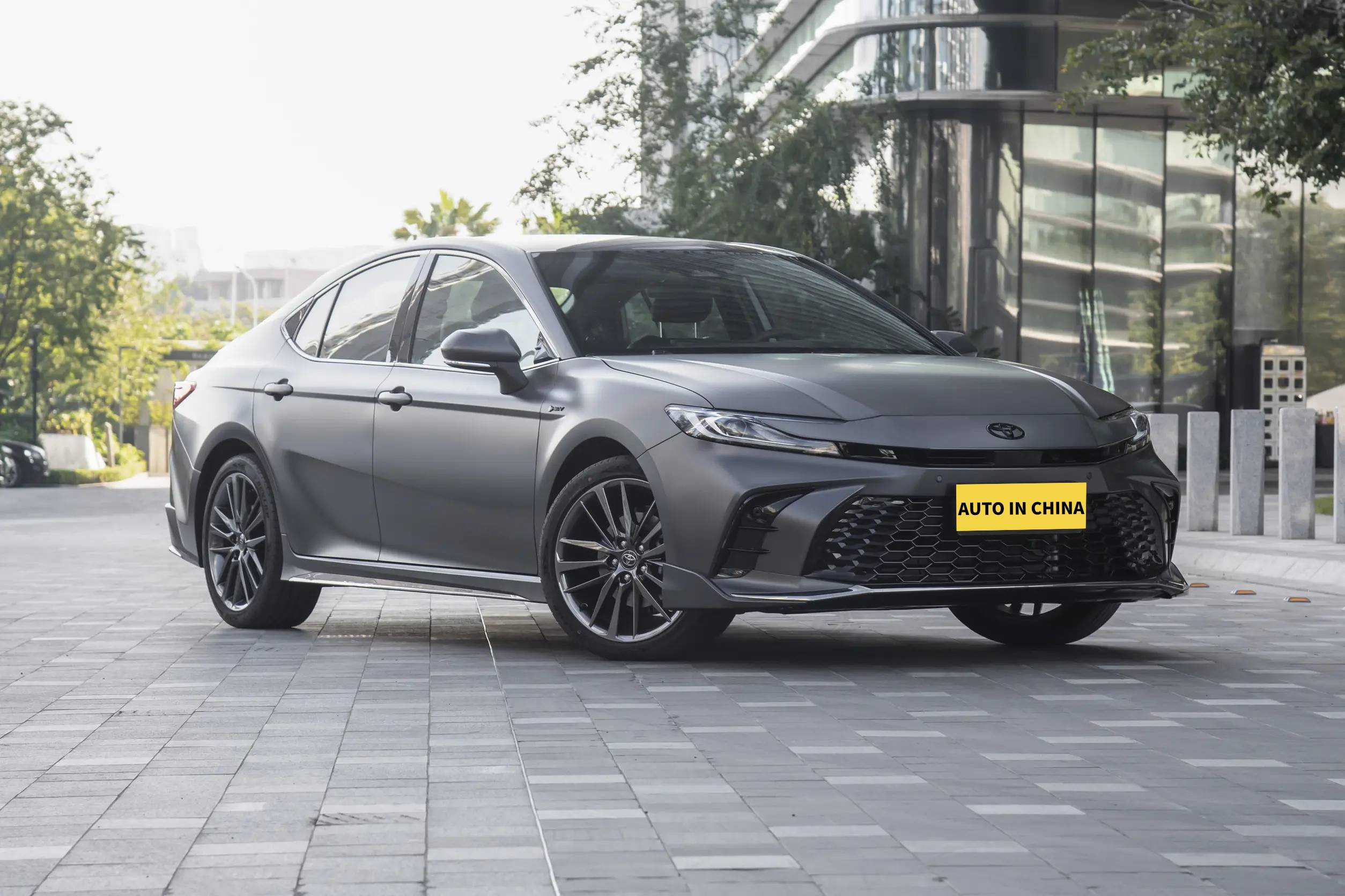 2025 Toyota Camry 2.0L 152HP L4 Hybrid China Car Exporter - Auto in China