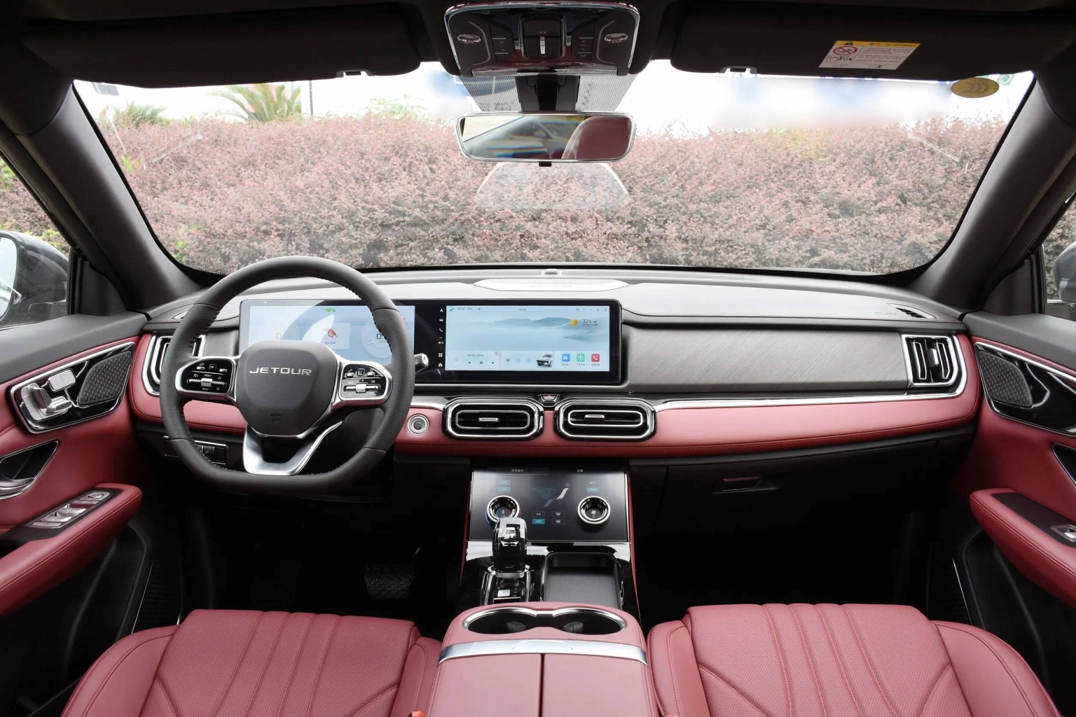 2025 JETOUR X70 PLUS 1.5T 6DCT 5-seater China Car Dealer - Auto in China