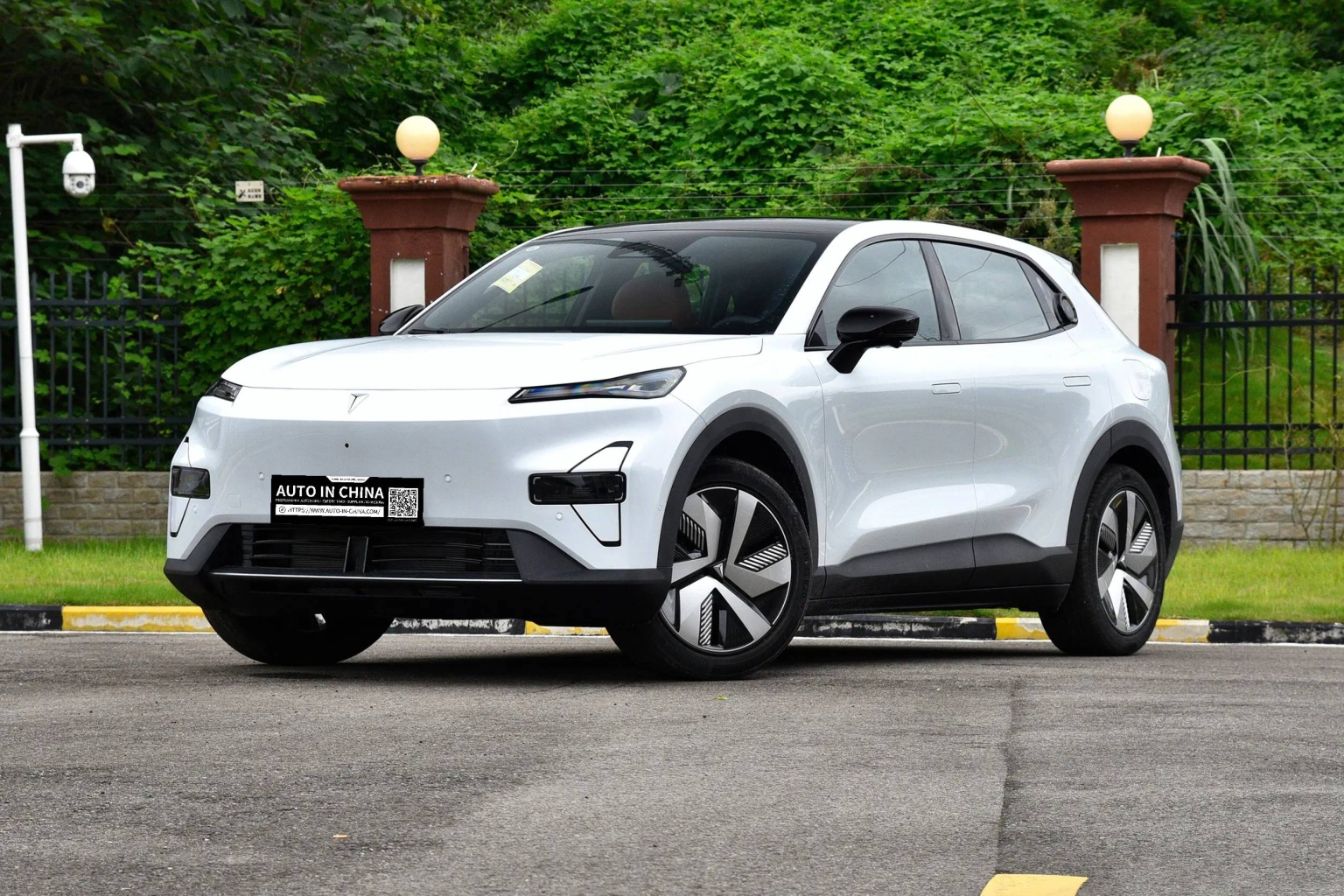 Changan's NEV Division Deepal Unveils Global Model S07, 価格 $20,730 中国で ...